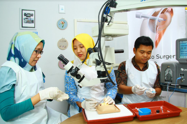 Adakah Perbedaan Kalazion dan Mata Bintitan